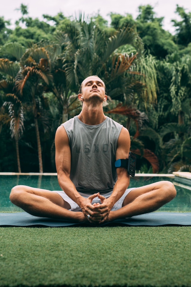 MatMat Yoga Store | Shop Mens Yoga Attire | Mens Yoga Clothes